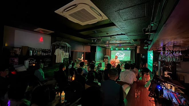 新大久保駅徒歩1分、楽器演奏、トークイベント、大人数のパーティーで使用可能です!の写真7