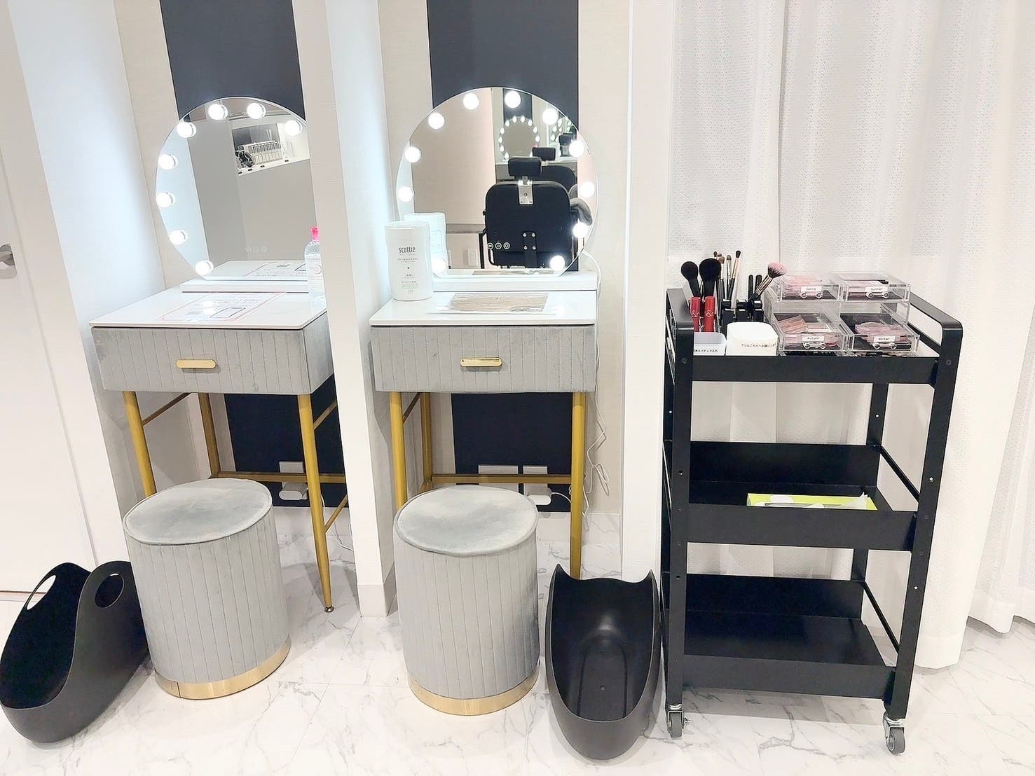 表参道駅9分の南青山にある綺麗なイメコン専用シェアサロンの写真2