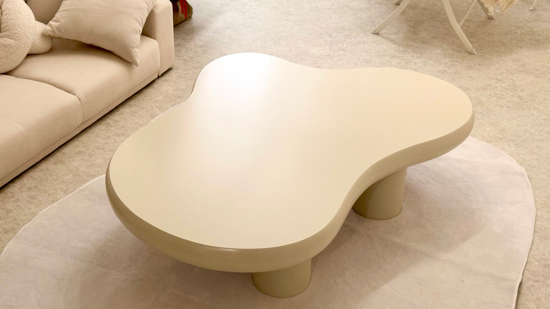 12/1open✨新宿駅徒歩10分🎉最大10名👭24H利用可🕐自然光✨大画面プロジェクターで映画/イベント/デート/女子会の写真5