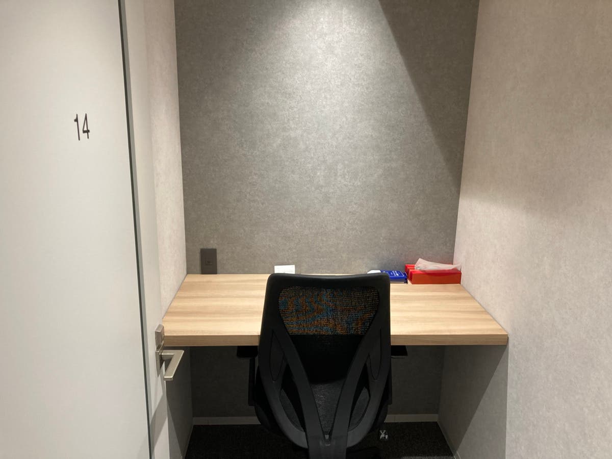 【志村坂上駅徒歩1分】1時間880円！モニター無料貸出有！1名用完全個室（ブース14）※予約前は入室不可の写真2