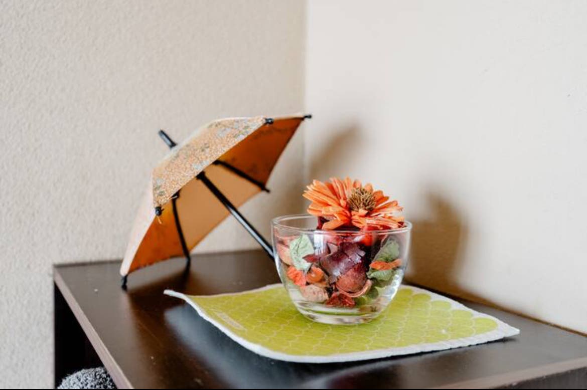 リノベ古民家📷駅1分｜6名・2階建て貸切｜キッチン＆食器完備・女子会や撮影にの写真5