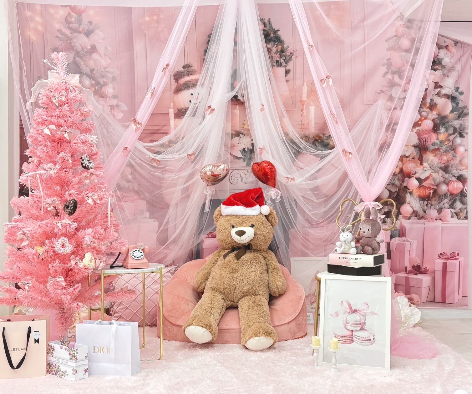 ✨️金沢駅近✨️ 金沢で推し活ならここ！駐車場あり🚗³₃コスプレも着放題👗 推し活 | コスプレ撮影 | 女子会の写真2