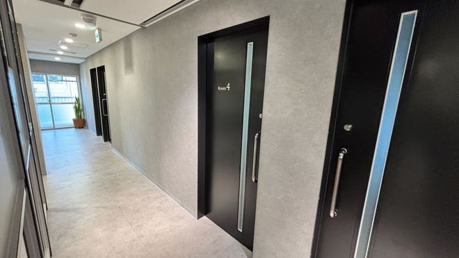 Room4【いつでも快適オフィス】受付スタッフ常駐/ゆったりソファ/最大2名/Wi-Fi完備/の写真5