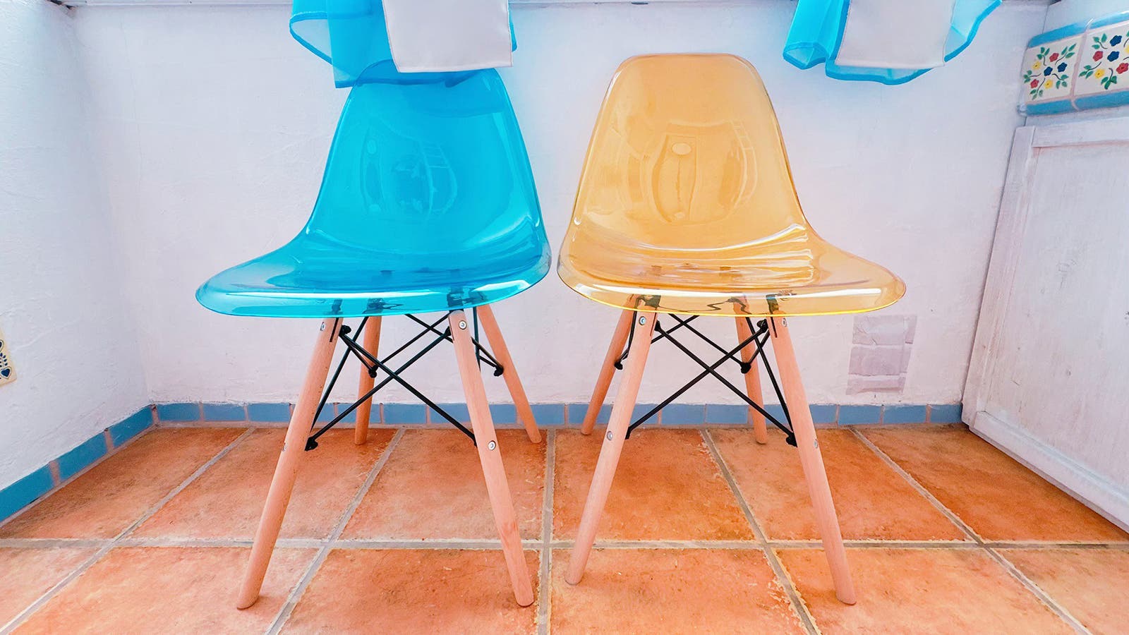 【西馬込店】西馬込駅5分｜やわらかな自然光が降り注ぐ、 水色と黄色を基調とした爽やかなスタジオの写真2