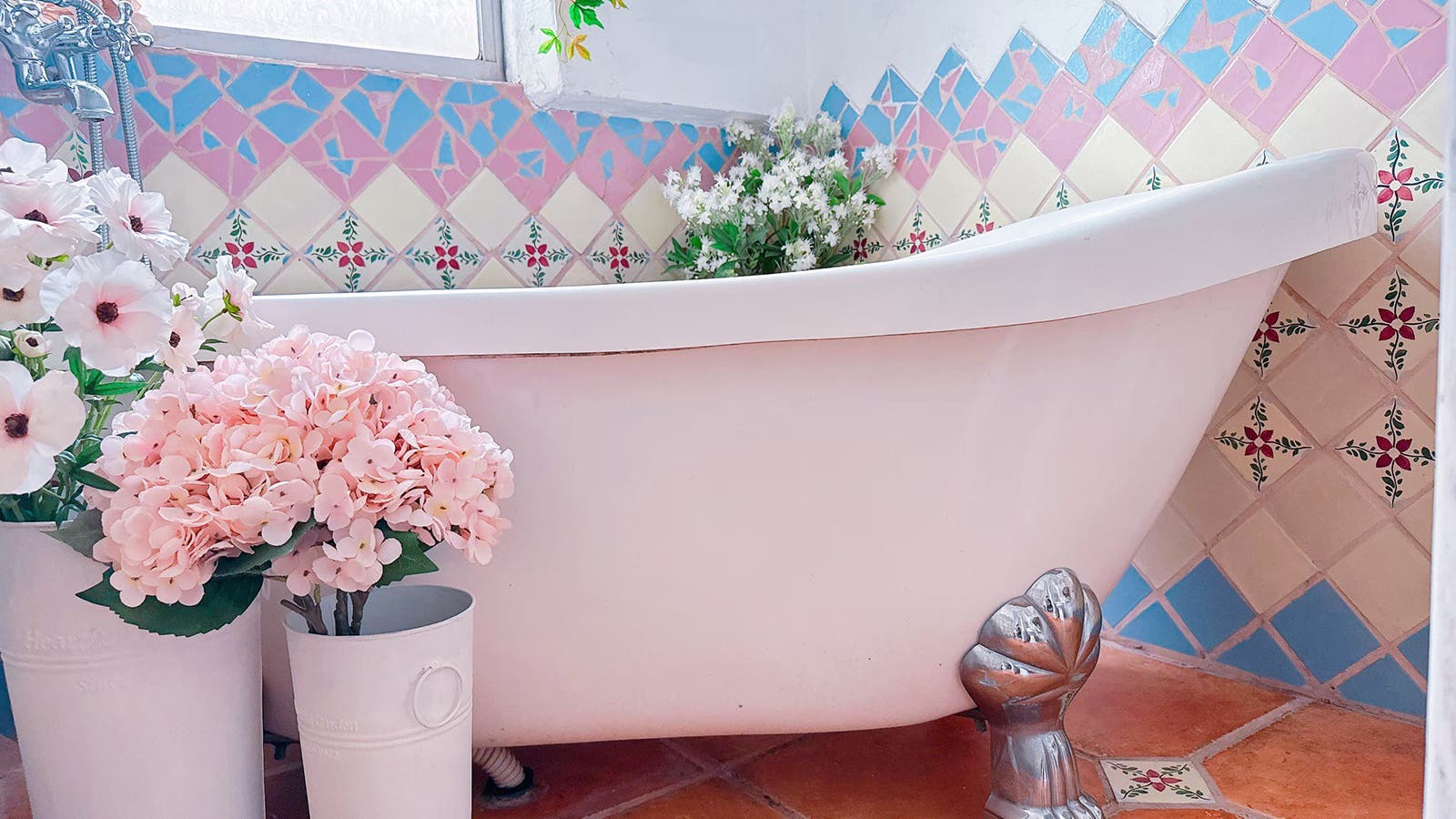 【西馬込店】西馬込駅5分｜やわらかな自然光が降り注ぐ、 水色と黄色を基調とした爽やかなスタジオの写真3