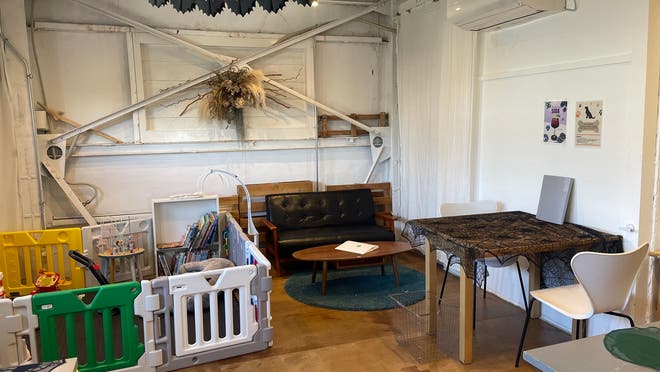 深江橋駅出口4から徒歩約7分のカフェの写真5