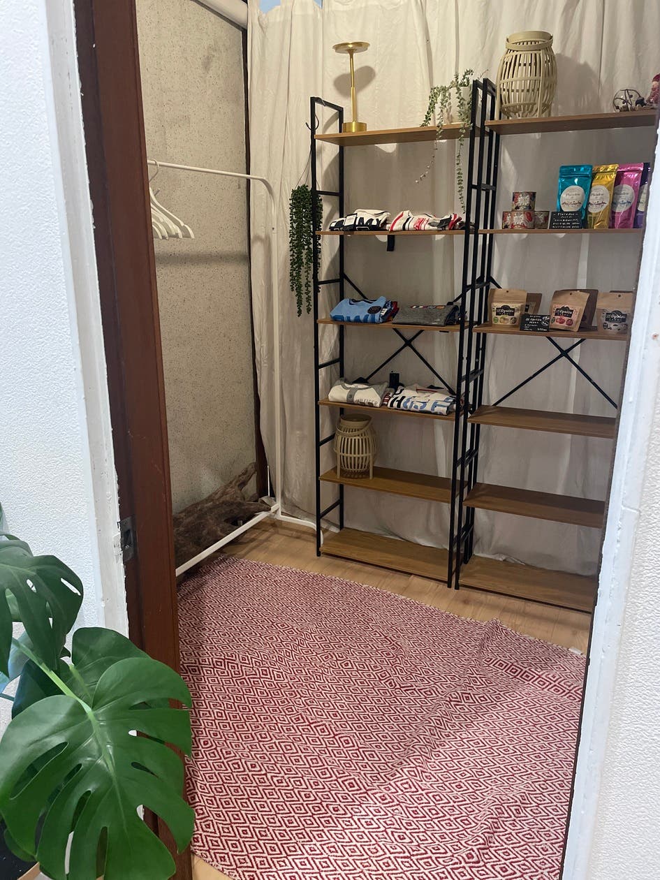 深江橋駅出口４から徒歩約7分のカフェの写真11