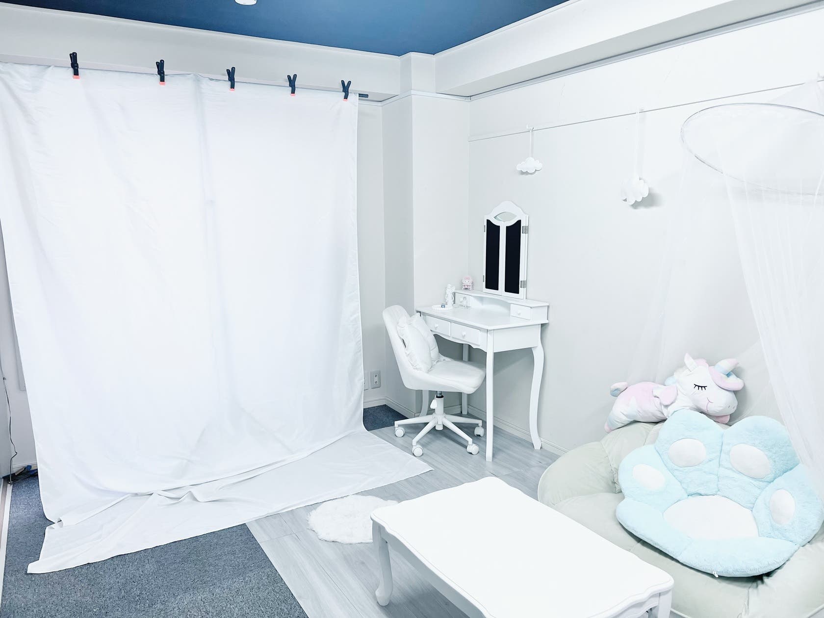 1時間からOK！白ホリ撮影🤍パーティー女子会🎀コスプレ衣装無料貸し出し！多用途〇の写真1