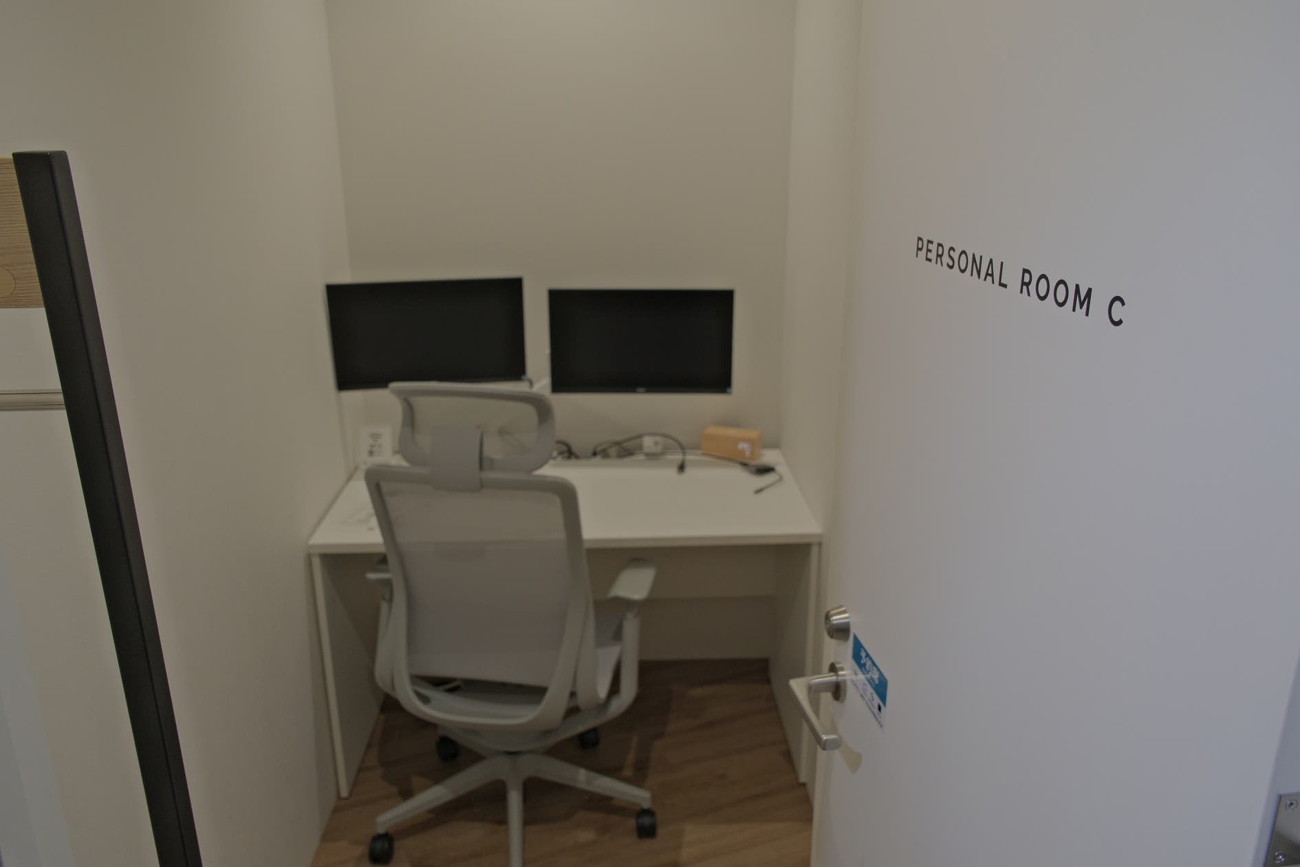 【大名天神】完全個室！パーソナルルームCの写真1