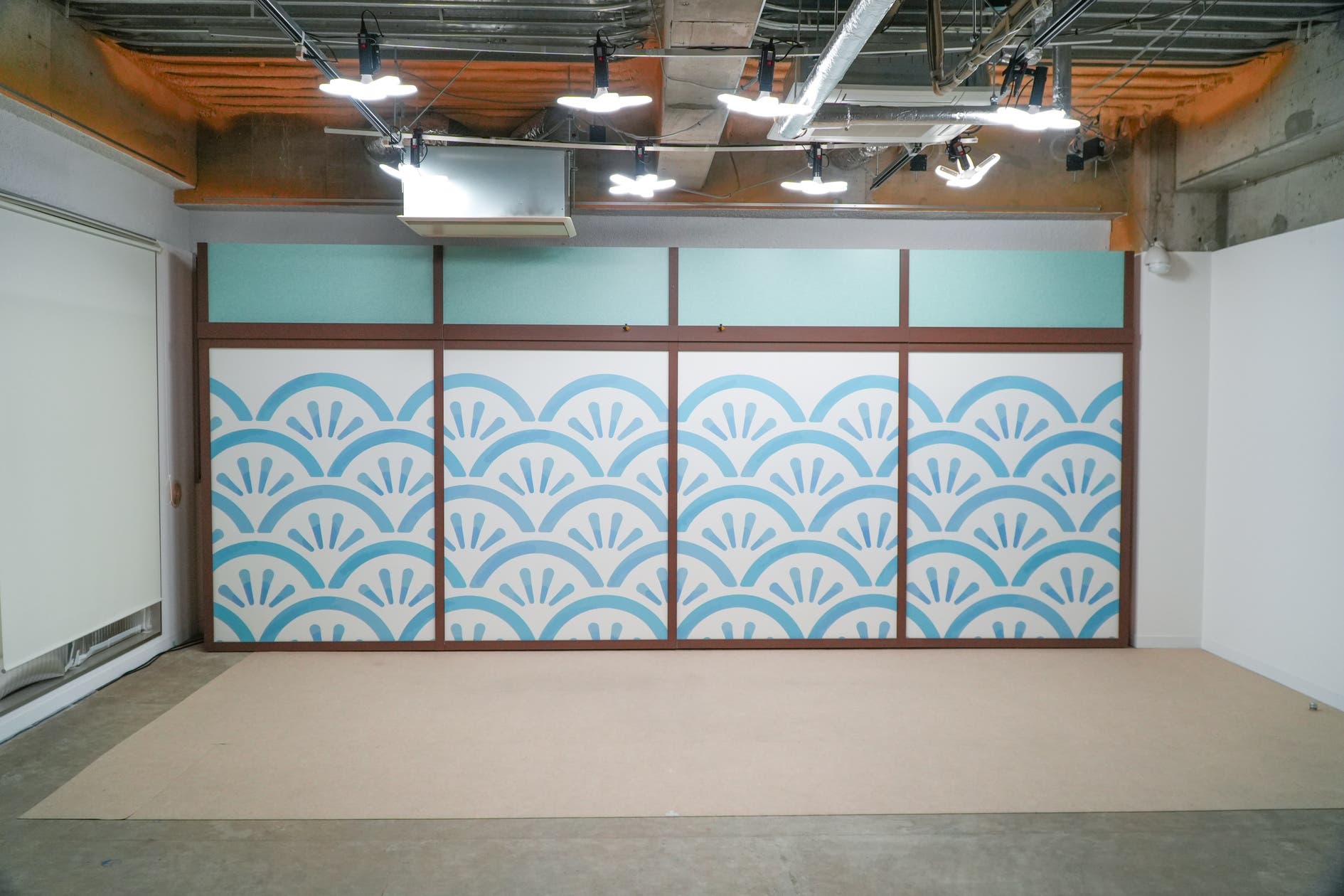 渋谷駅から車で30分！　綾瀬ICから5分　撮影／配信スタジオ（103.3㎡）【大型駐車場完備】の写真6