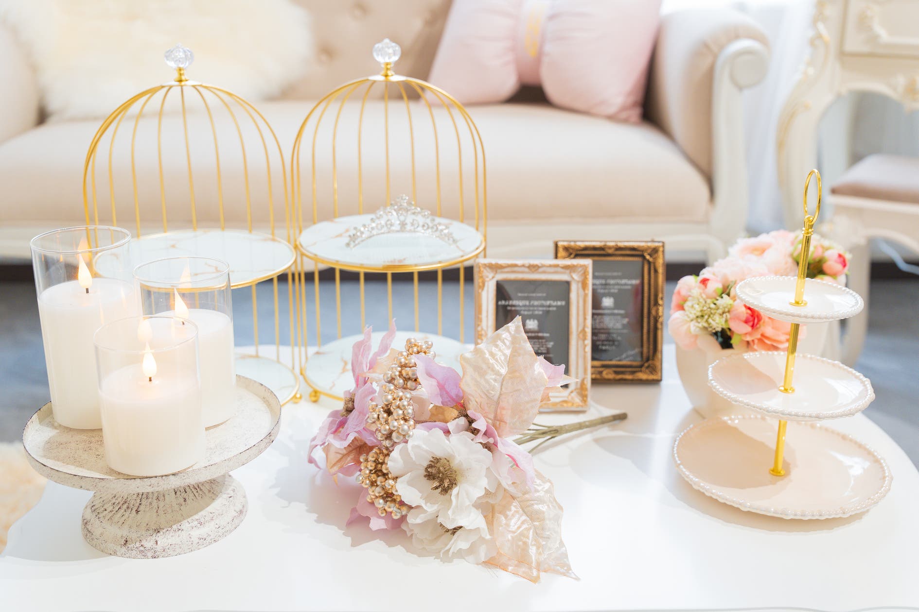 NEW OPEN特価🉐【推し活に最適】姫系ロココ調🎀小さな推しフォトルーム｜横浜駅近｜コスプレ｜推し活｜誕生祭の写真3