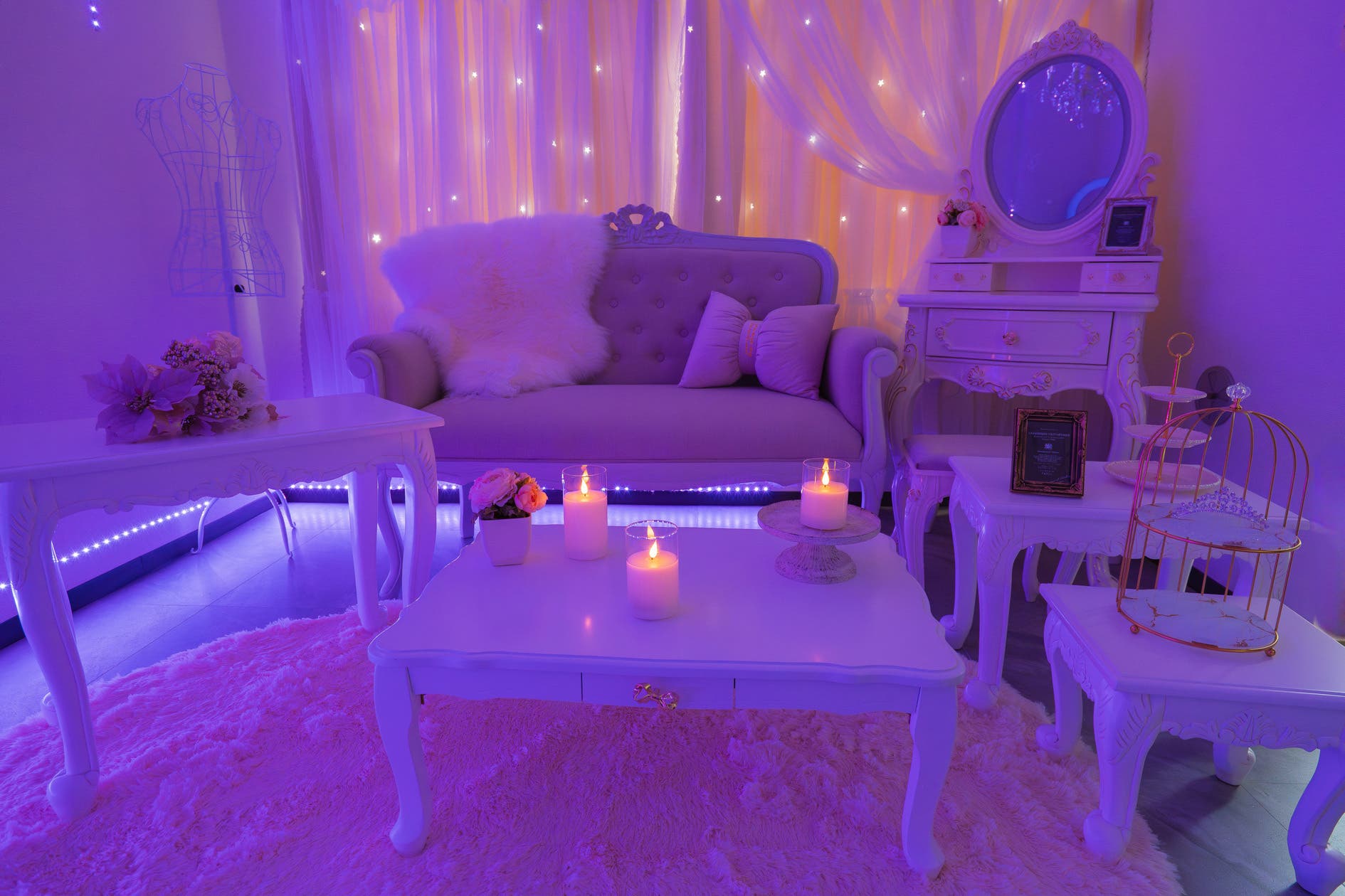 NEW OPEN特価🉐【推し活に最適】姫系ロココ調🎀小さな推しフォトルーム｜横浜駅近｜コスプレ｜推し活｜誕生祭の写真6