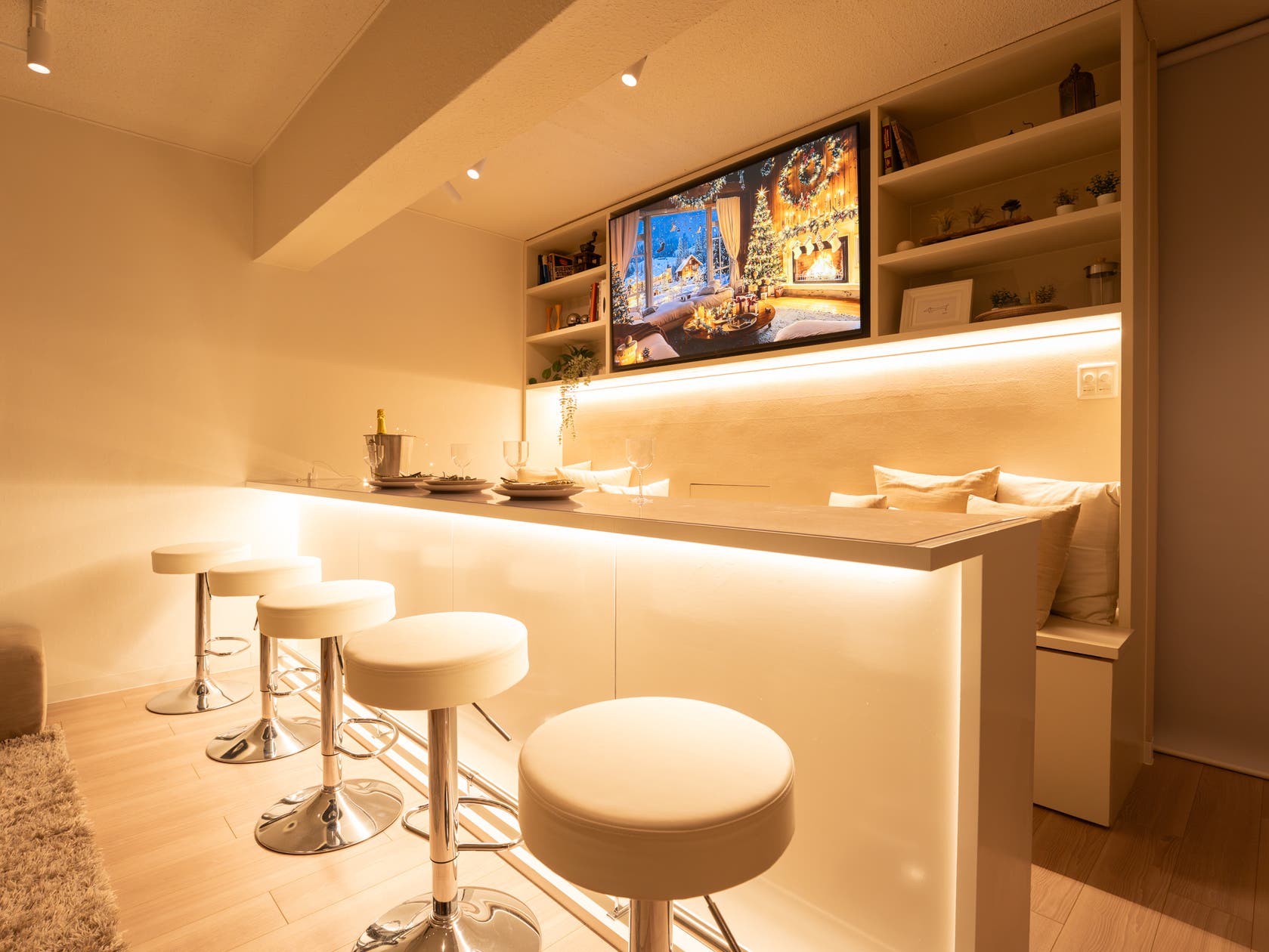 《最大20名》名古屋駅4分｜広々23畳｜ポートレート｜各種撮影｜忘年会｜クリスマスパーティー🎄｜Wi-Fi｜24Hの写真9