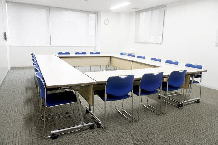 《名古屋会議室　imy会議室　6階第1会議室》千種エリアで最大18名収容可能！会議打ち合わせはもちろん、面談・面接などに最適♪の写真1