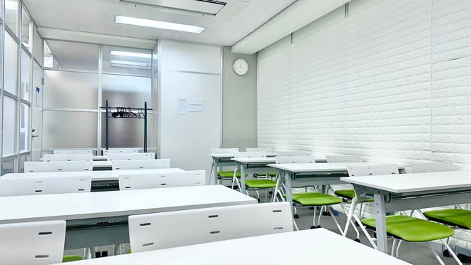 【名古屋駅1番出口徒歩3分】最大20名★会議やセミナーなど幅広く利用可!Wi-Fi,備品無料!の写真7