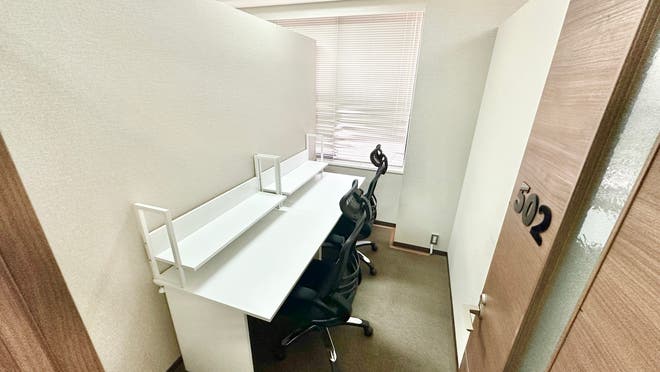 【名古屋駅1番出口より徒歩3分】1~2名★個室で人目を気にせず集中して作業・仕事・学習に最適!Wi-Fi無料!時間貸の写真7