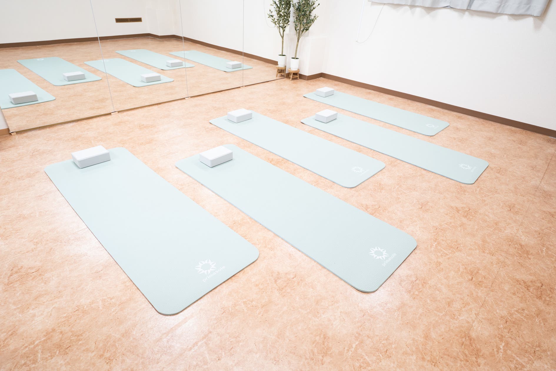 【🆕オープン30%割実施中✨】高円寺徒歩7分✨最大15人広々スタジオでダンス/ヨガ/舞台など　グループ利用に最適/撮影OK！の写真6