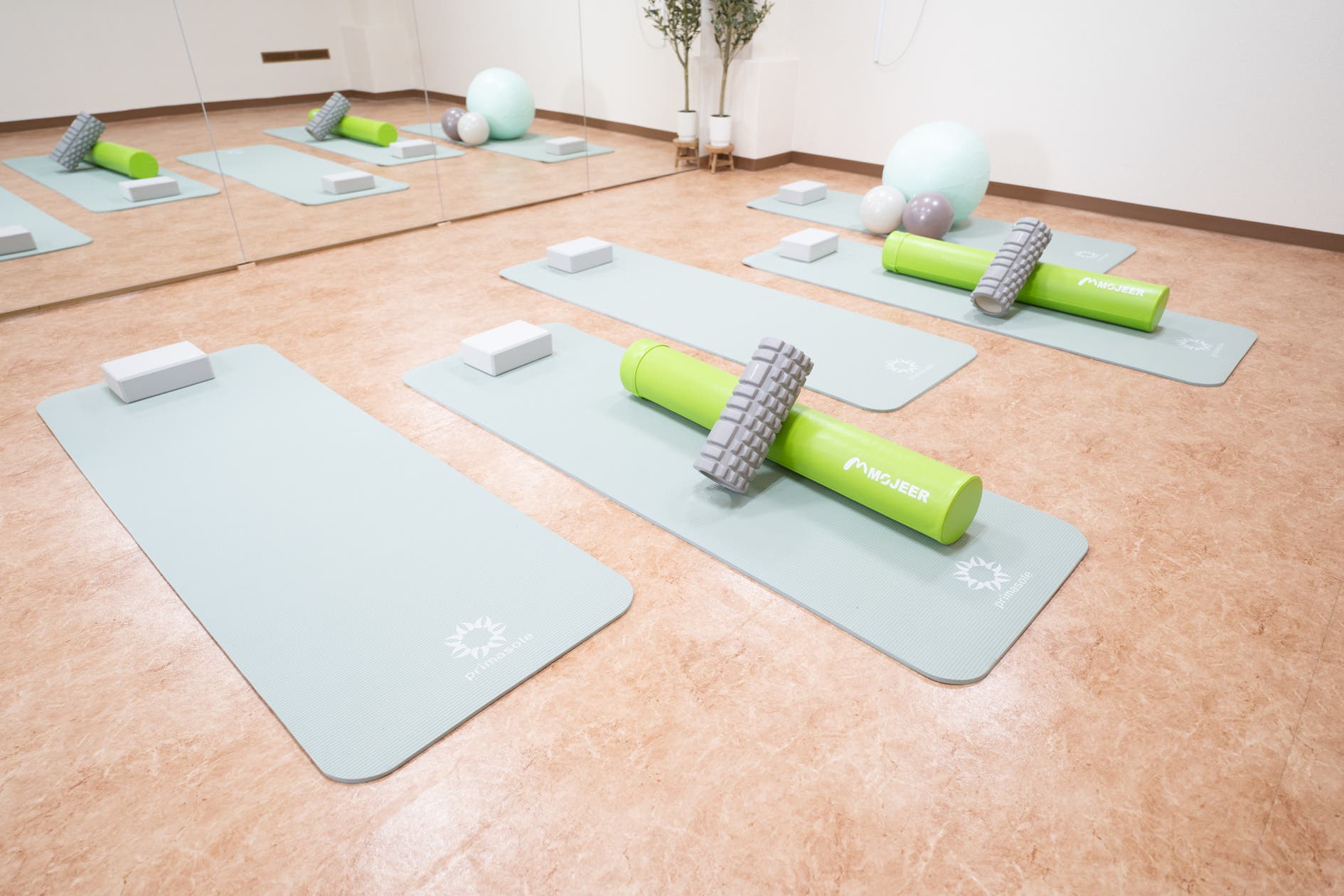 【🆕オープン30%割実施中✨】高円寺徒歩7分✨最大15人広々スタジオでダンス/ヨガ/舞台など　グループ利用に最適/撮影OK！の写真9