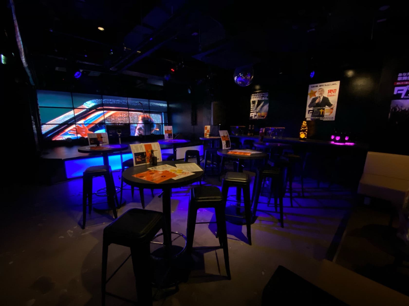 西武新宿駅徒歩1分の会場の写真2