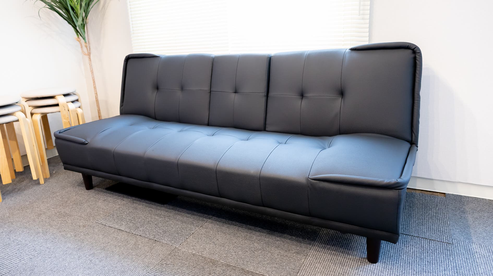 【カフェカーム梅田】大阪駅・梅田駅エリア　北新地駅徒歩2分♪完全個室・貸スペース・イベントスペース・高機能プロジェクターの写真4