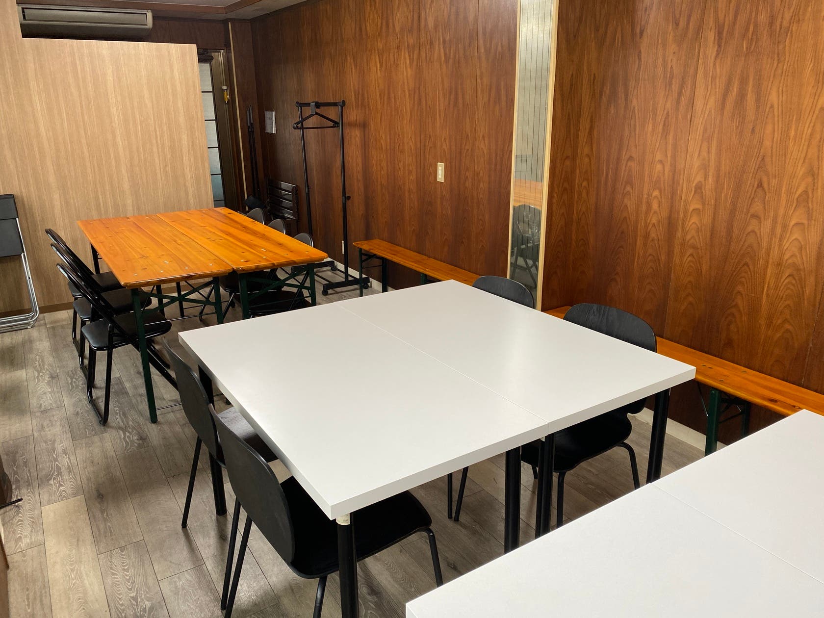 ボードゲーム・会議・商談・セミナーに！WiFi・ホワイトボード完備！土足OK！の写真2