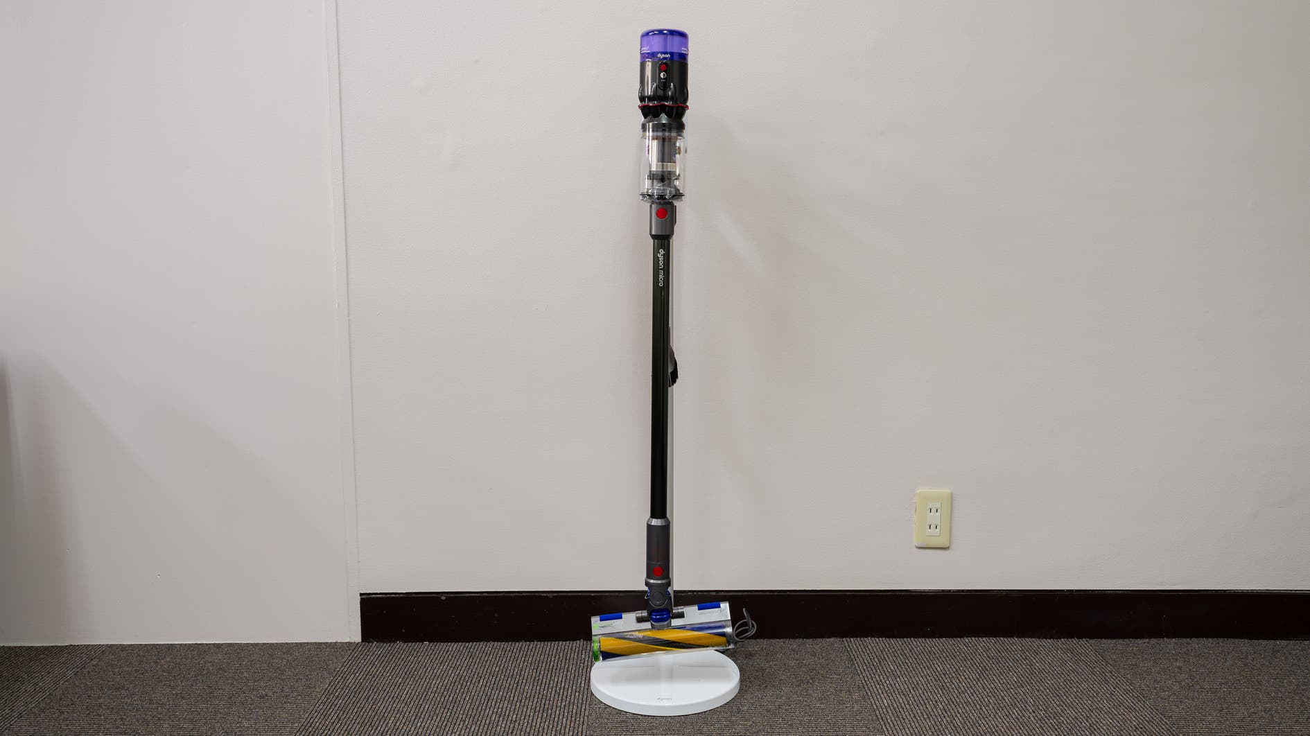 【池袋駅7分】18席、光回線高速WiFi、モニター・ホワイトボード完備☆1日1回スタッフ完全清掃の会議室の写真22