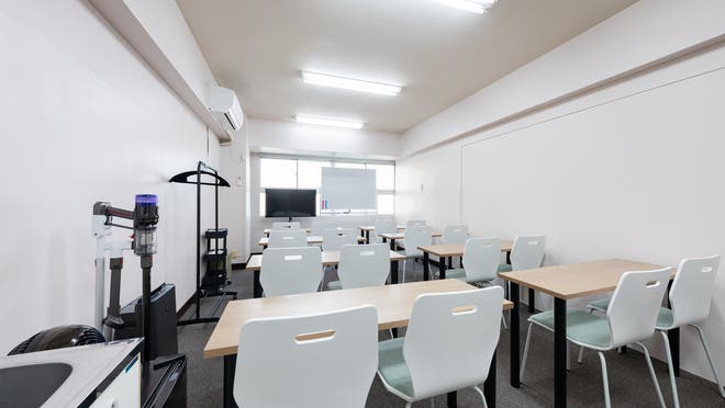 【池袋駅7分】18席、光回線高速WiFi、モニター・ホワイトボード完備☆1日1回スタッフ完全清掃の会議室の写真25