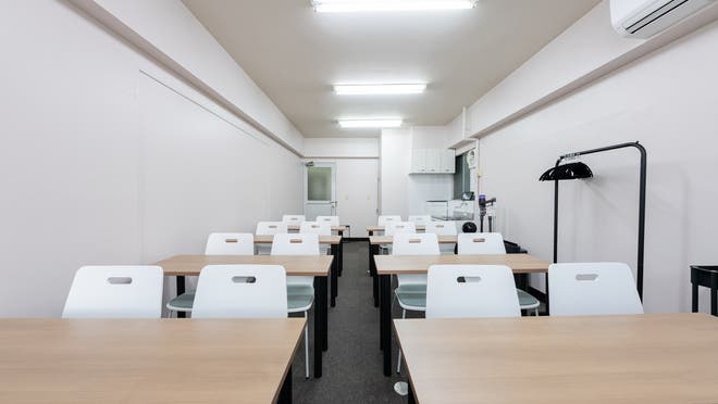 【池袋駅7分】18席、光回線高速WiFi、モニター・ホワイトボード完備☆1日1回スタッフ完全清掃の会議室の写真27