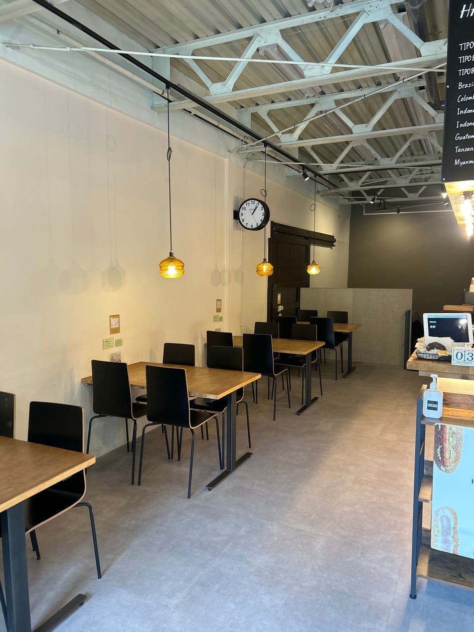 グラングリーン大阪エリアのカフェの写真1