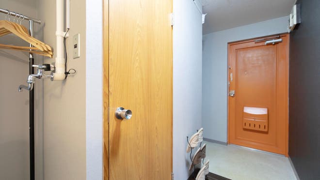 ✨地域最安値挑戦✨【すすきの繁華街すぐ】50型TVで大人気ゲームや映画鑑賞📺無料wi-fi🎵『502』の写真15