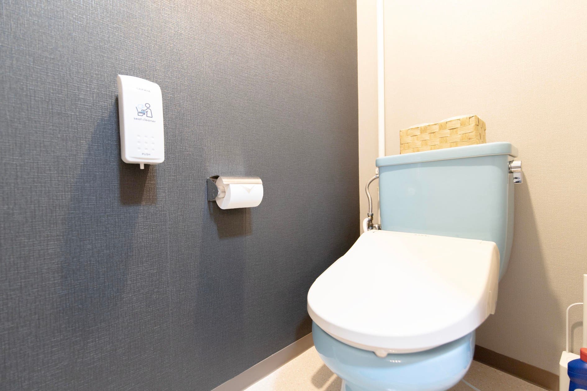 ✨地域最安値挑戦✨【すすきの繁華街すぐ】50型TVで大人気ゲームや映画鑑賞📺無料wi-fi🎵『502』の写真17