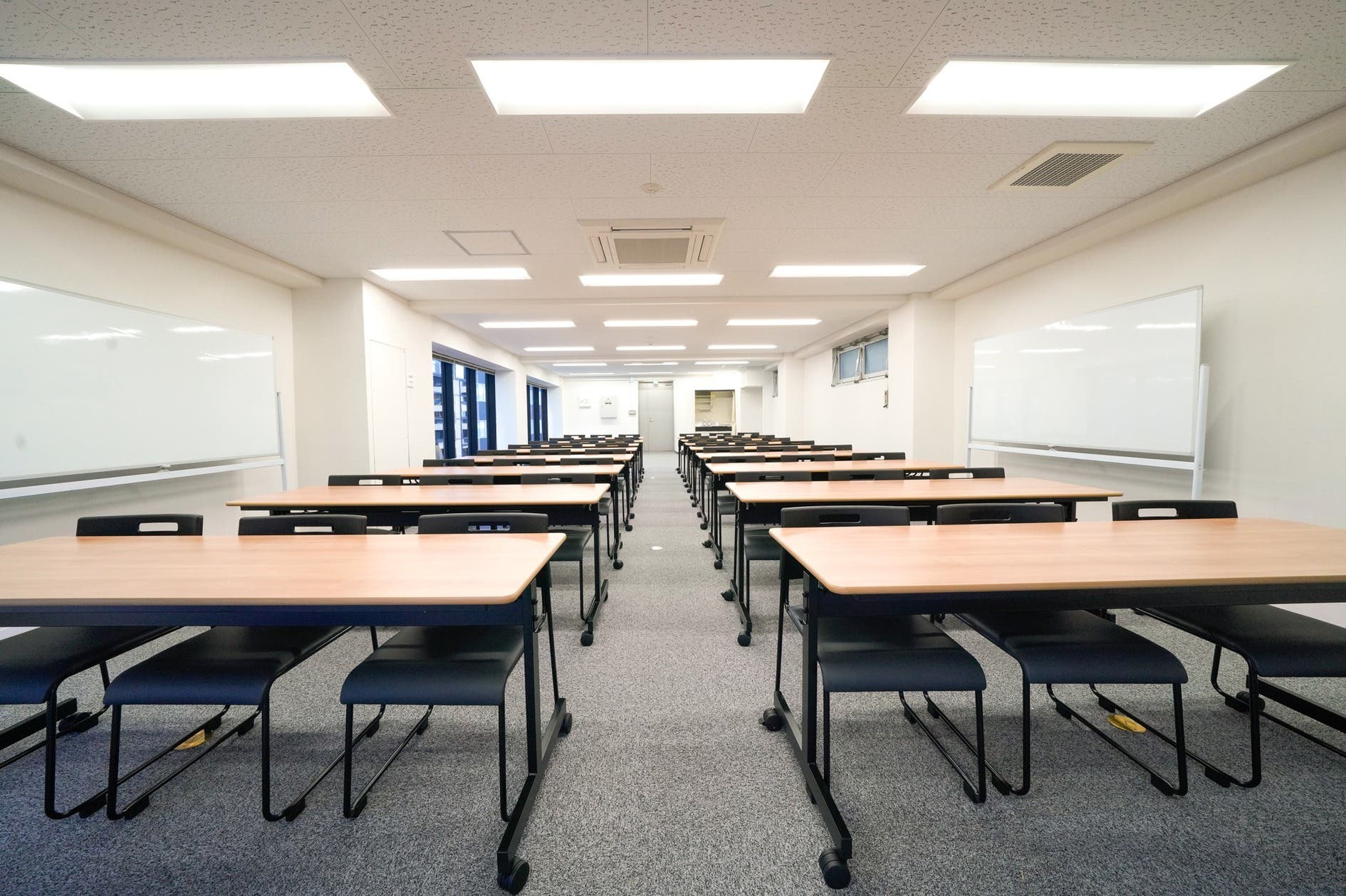 渋谷駅徒歩3分！宮益坂沿いに位置する貸会議室(4F-A+9F-A)の写真4