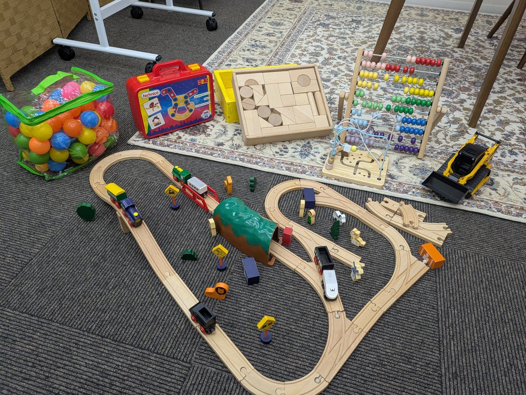 ＜ホットスポット山代温泉＞🅿️有り🚗仕事/自習/ネイルグッズ💅施術ベッド💆‍♀️マッサージ/整体/サロン/お茶会/ボドゲの写真15