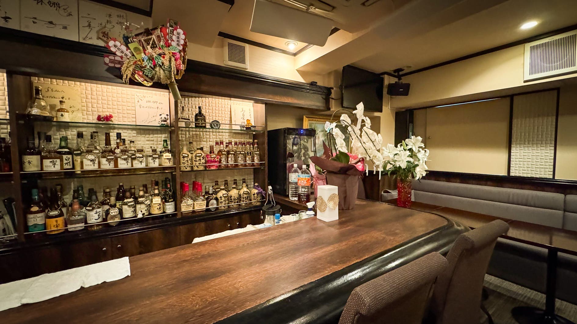 新橋駅すぐ｜銀座の一等地｜スナック貸切｜喫煙可｜飲み会・パーティー・撮影に_531の写真3