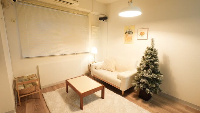 新宿駅近|韓国風の可愛い空間で女子会に最適✨写真映え抜群のレンタルスペース🎀の写真7