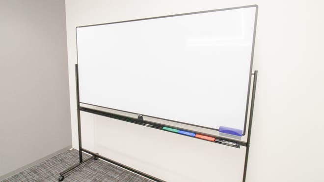 【博多駅2分!定員20名】モニター・WiFi・ホワイトボード無料!ふれあい貸し会議室Premium トヨタレンタリース博多駅前Sの写真11