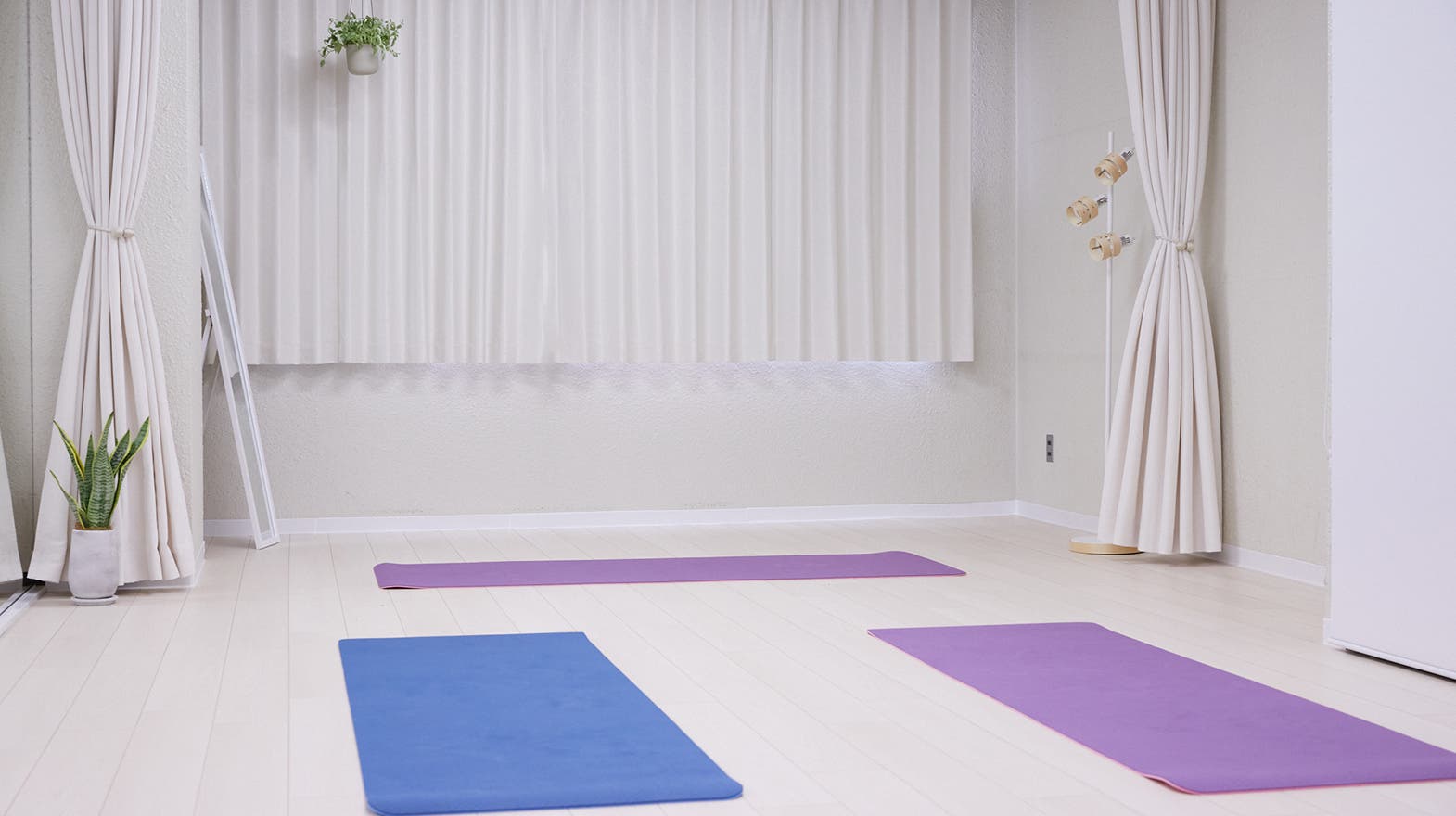 【元町駅徒歩30秒！】レンタルスタジオNONOの写真12