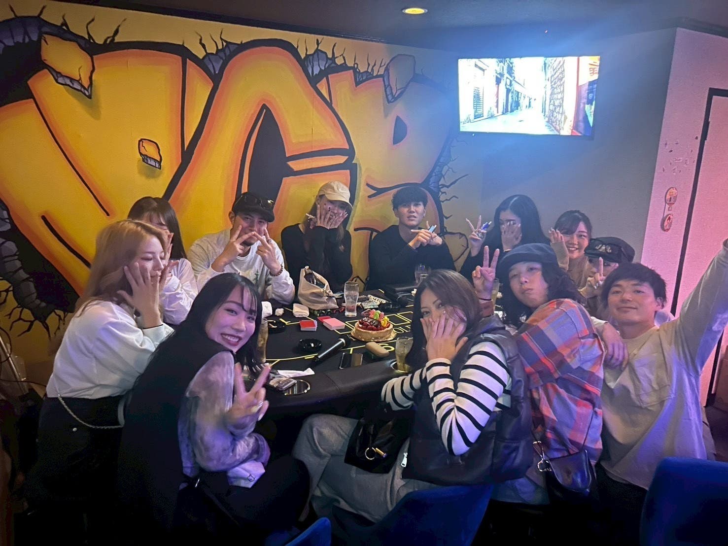 🎉堺東駅近く！セルフ飲み放題プラン追加しました！カラオケ付きバー(持ち込み可能。ボードゲーム、TVゲーム付き)🎊の写真7