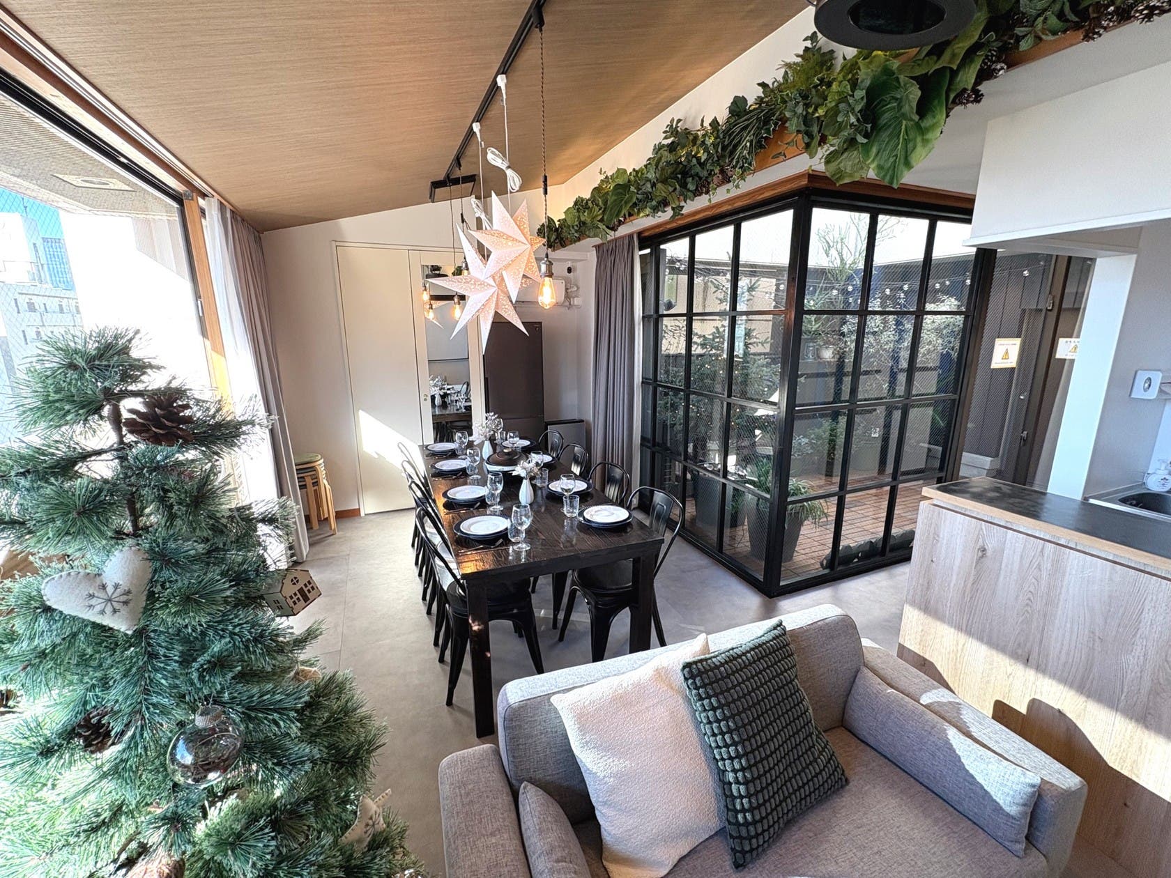 水道橋駅3分⭕100インチ大画面スクリーン🎞️クリスマスツリー🎅女子会・推し活・パーティー🎊ビル最上階の眺望の写真2