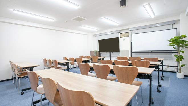 NEW OPEN!駅近3分!最大34人収容の広々会議室✨懇親会・ボドゲ・女子会・施術台有 東京メトロ有楽町線市ヶ谷駅徒歩3分の写真7