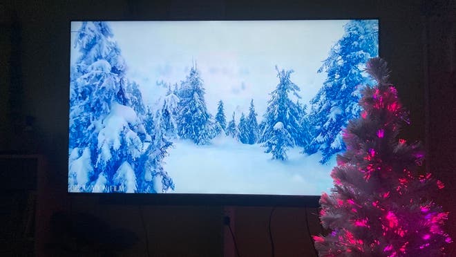 動画配信見放題❣リピート割あり❣駅近徒歩4分♪朝活歓迎📚超大型❣65型TV📺で動画鑑賞🎥プレゼンやセミナー📖の写真3