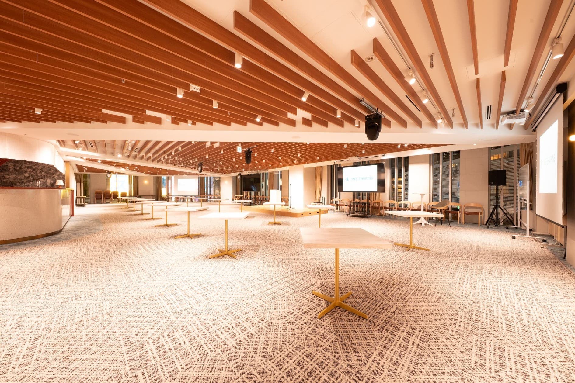 グレパ新宿駅前【新宿駅 徒歩1分】パーティ イベント 撮影 ♥控室あり！ 飲食 OK 無料WiFi 駅近★の写真7