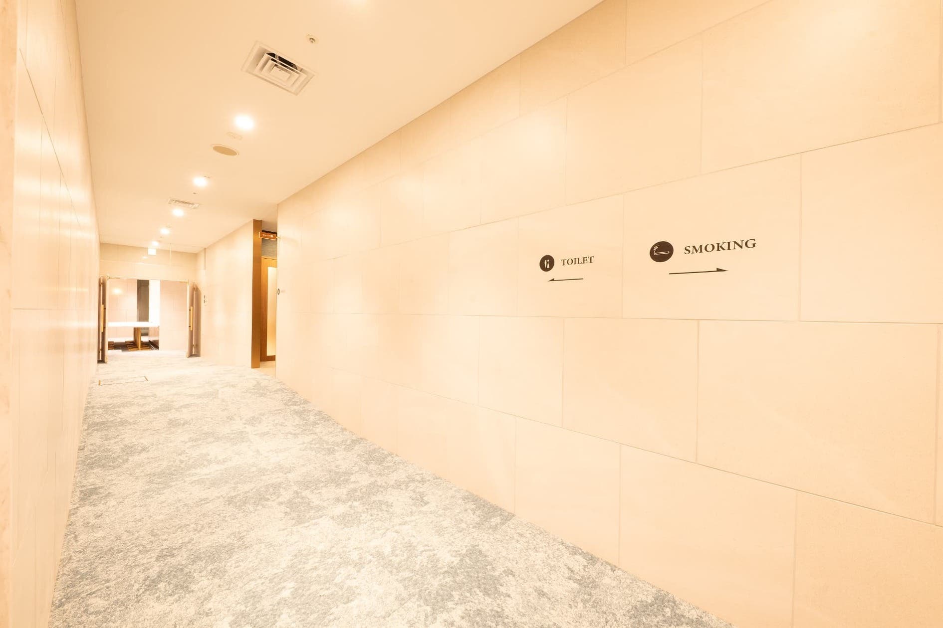 グレパ新宿駅前【新宿駅 徒歩1分】パーティ イベント 撮影 ♥控室あり！ 飲食 OK 無料WiFi 駅近★の写真15