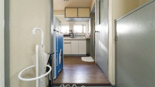 NEW|6畳ひとり暮らし|日常|生活|都会|一人暮らし|上京|アパート|ライフスタイル|自然光|ベランダ|キッチン蒲田駅徒歩5分の写真6