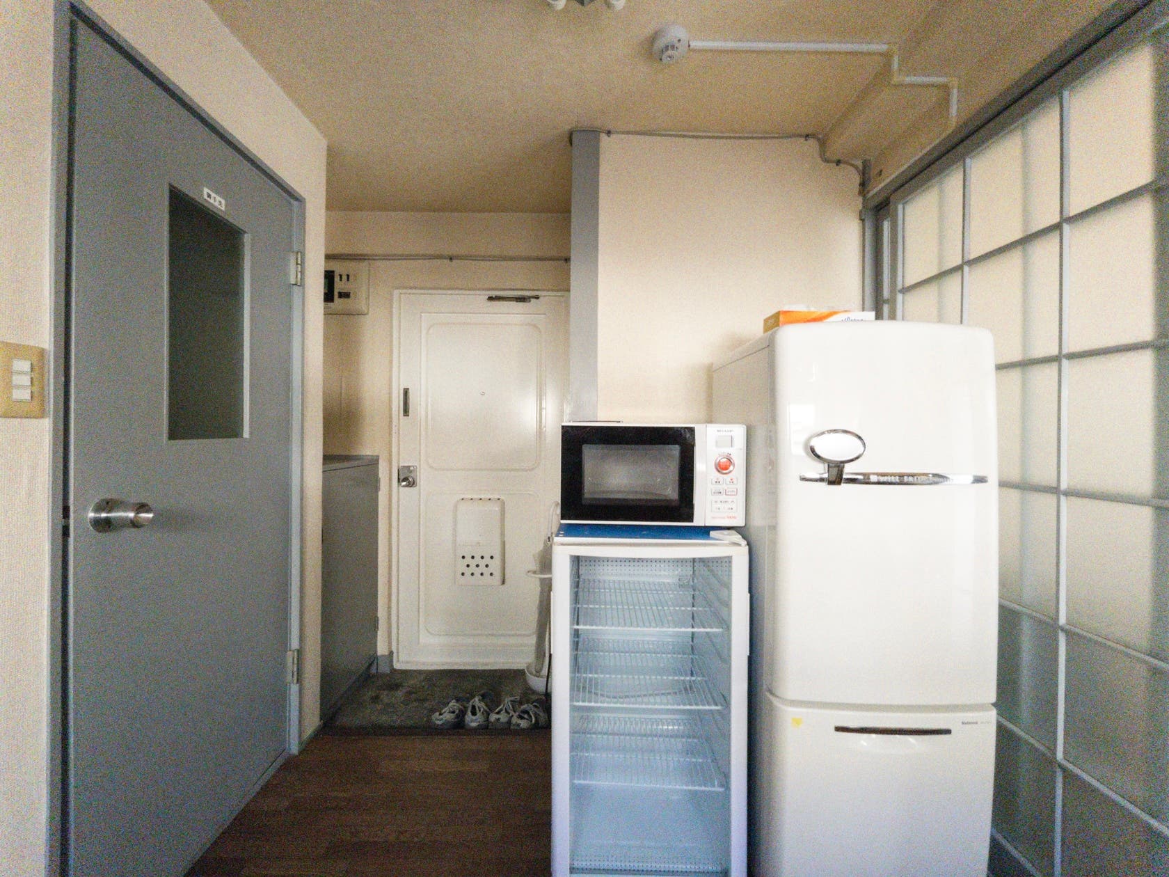 NEW|6畳ひとり暮らし|日常|生活|都会|一人暮らし|上京|アパート|ライフスタイル|自然光|ベランダ|キッチン蒲田駅徒歩5分の写真10