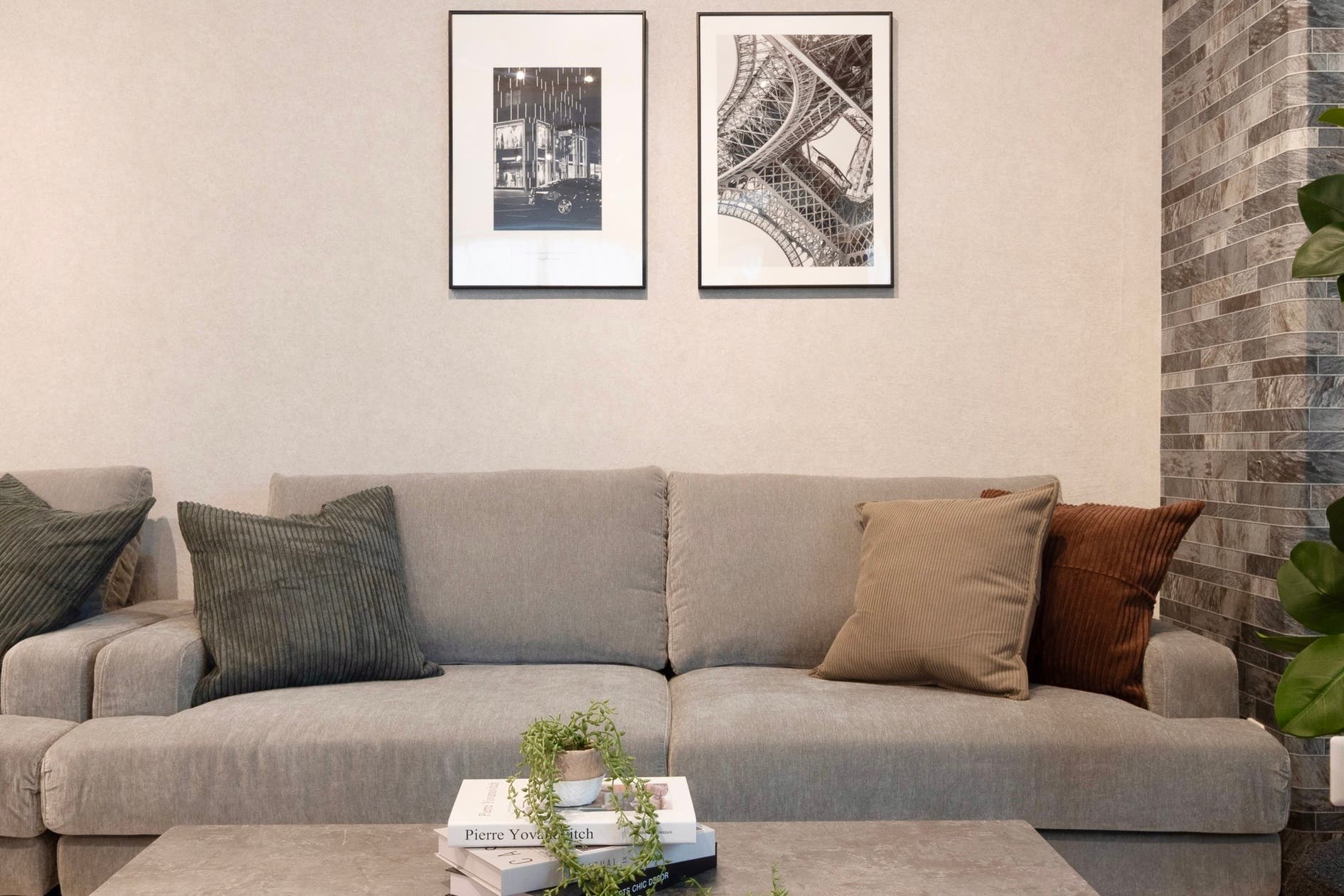 〈MillionLOUNGE広島駅前〉広島駅４分🚃最大40名🎉巨大スクリーン🎬各種パーティ🍷ビジネス🎤撮影💎の写真8