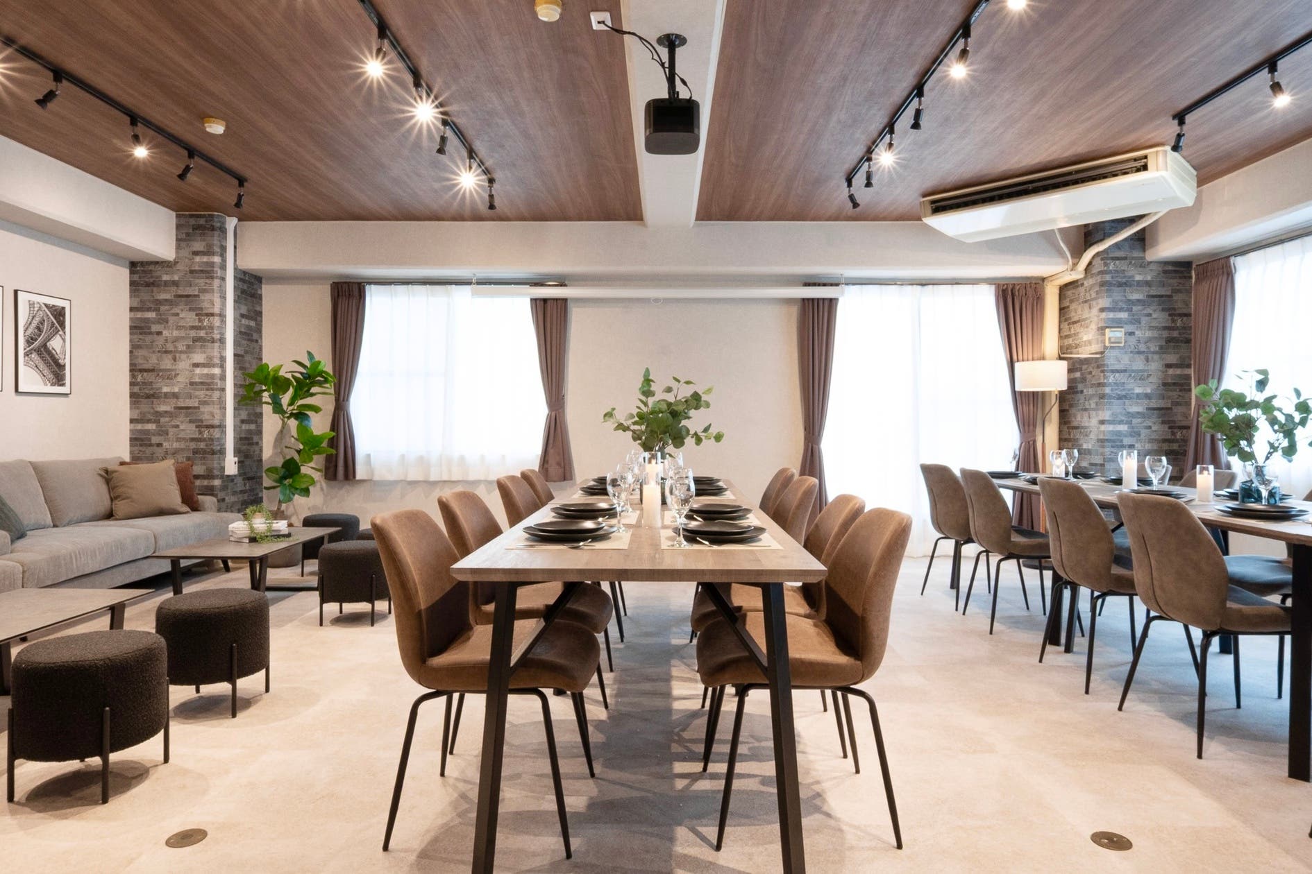 〈MillionLOUNGE広島駅前〉広島駅４分🚃最大40名🎉巨大スクリーン🎬各種パーティ🍷ビジネス🎤撮影💎の写真2