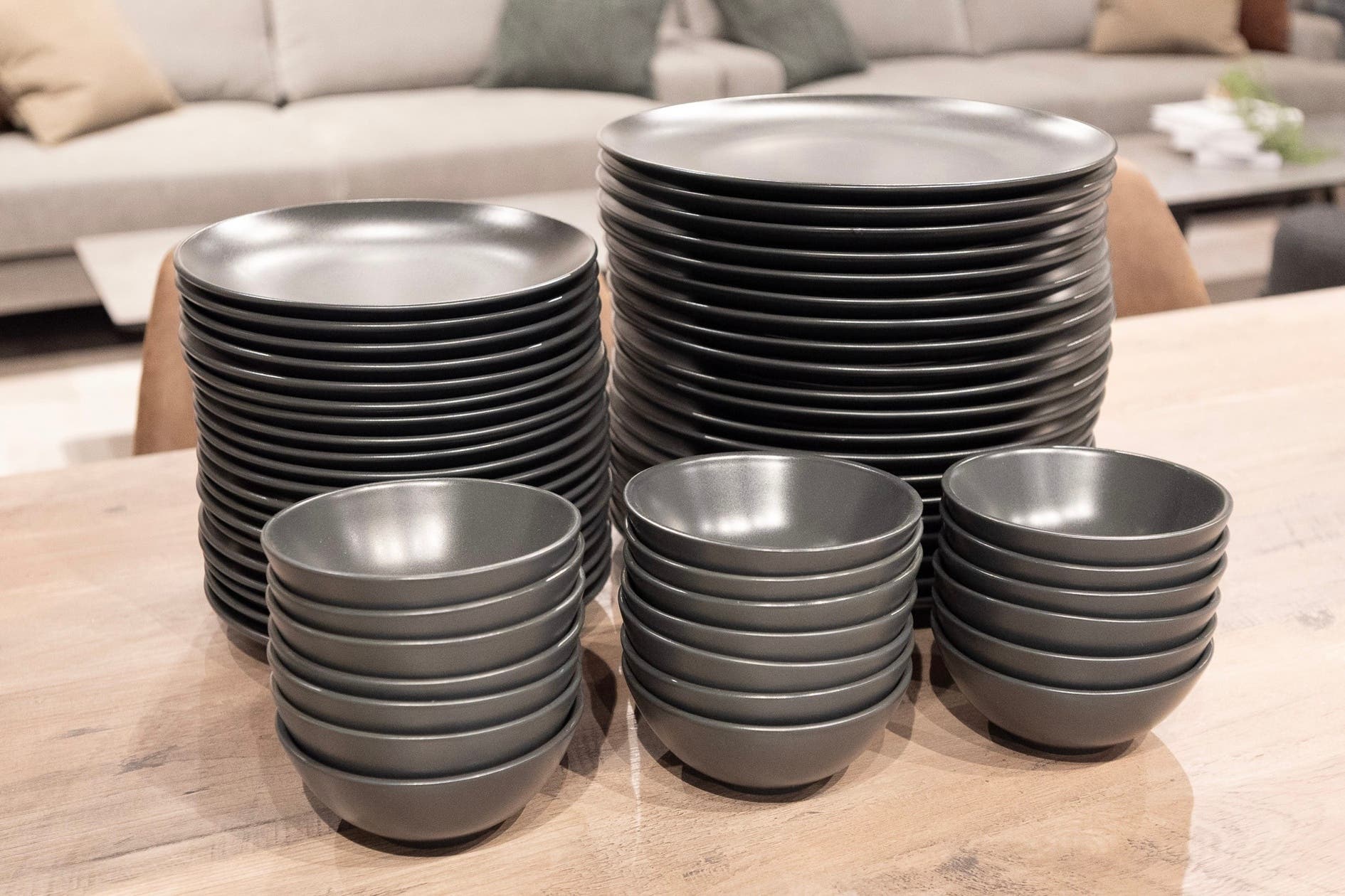 〈MillionLOUNGE広島駅前〉広島駅４分🚃最大40名🎉巨大スクリーン🎬各種パーティ🍷ビジネス🎤撮影💎の写真20