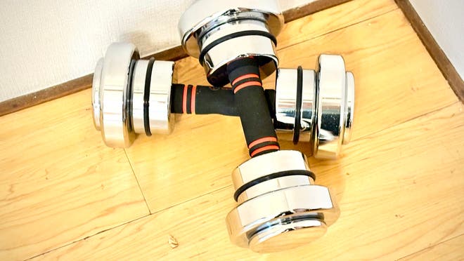 OPEN記念セール中✨西新宿駅1分多機能会議室/昇降デスク/マルチモニター/Wi-Fi/懸垂機/ソファ/研修・会議・商談・面談の写真7