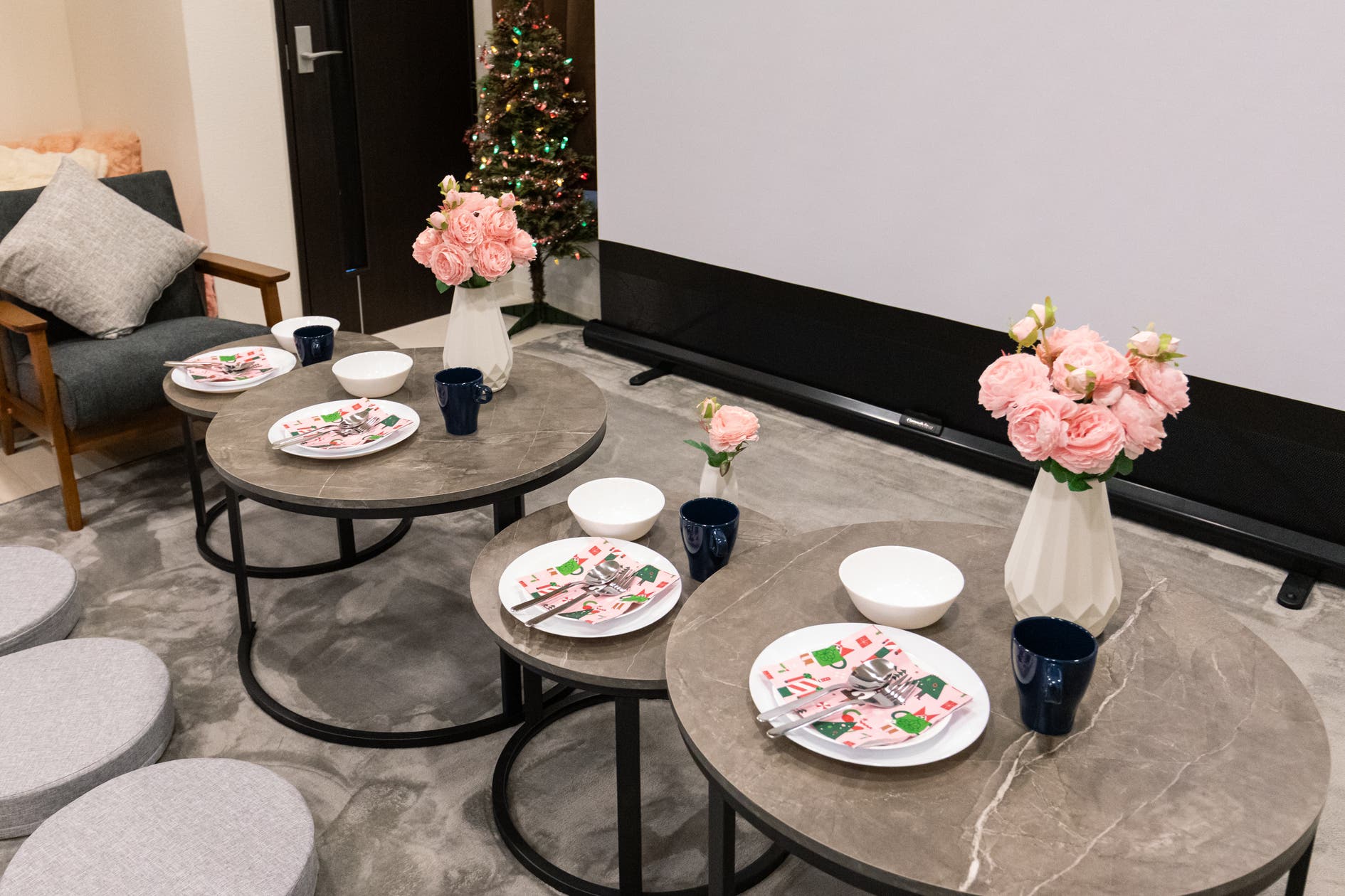 usy黒❤元町駅から徒歩2分❤大迫力100インチスクリーンで映画上映❤推し活❤の写真10